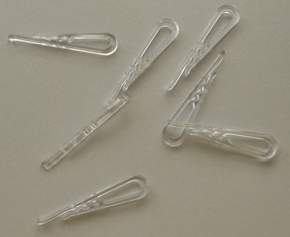 BeUniqueStyle: DIY Material - Plastic clip