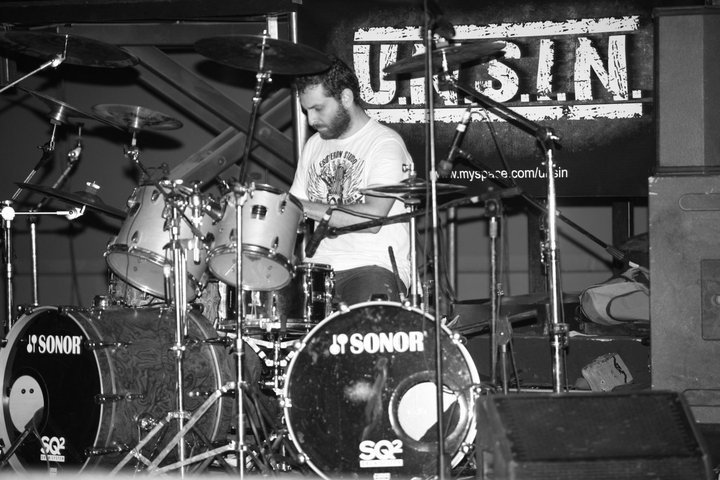 HOT METAL Bands: UNSIN Hot Metal Chicks mega-metal group from Athens ...