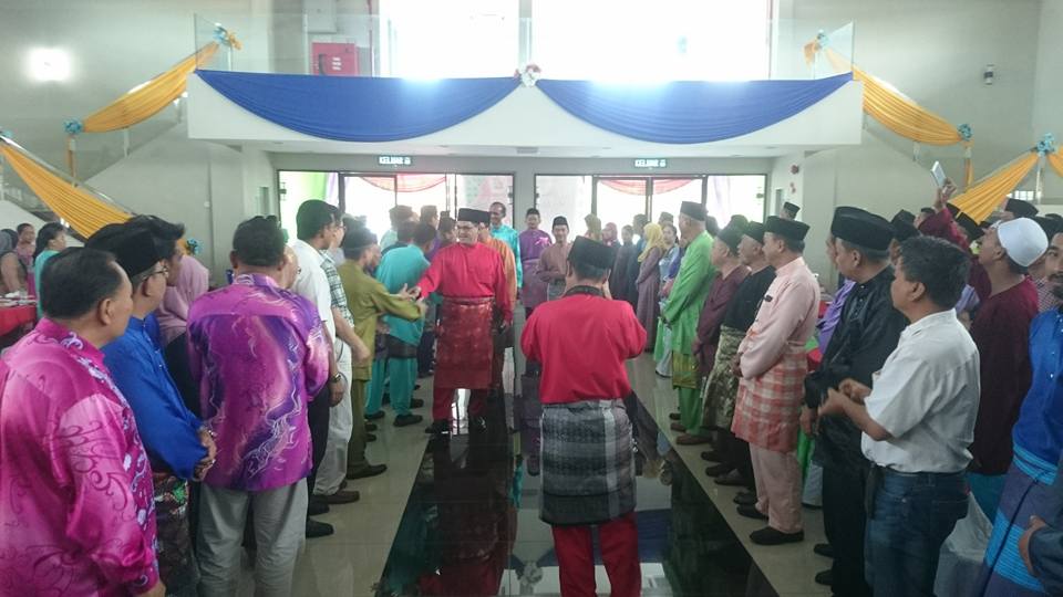 Datuk Haji Nizam DSP Abu Bakar Titingan: Majlis Rumah Terbuka Hari Raya ...