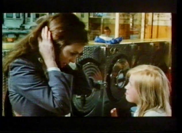 Dusty Video Box: Play in a day… Secrets (1971)