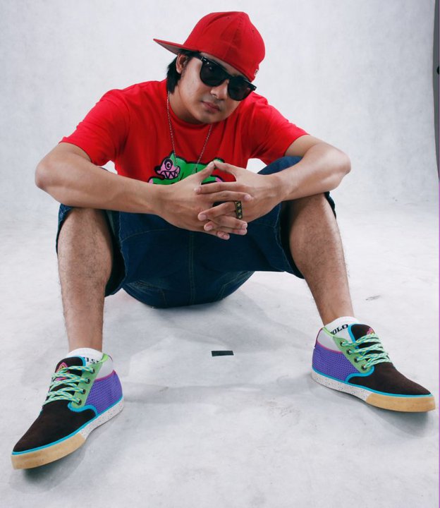 M y a n m a r H u n k s: Han Zar Moe Win