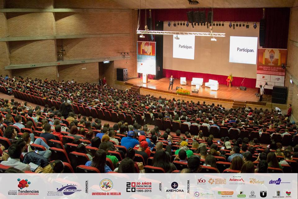 Paper: EL CONGRESO EN FOTOS