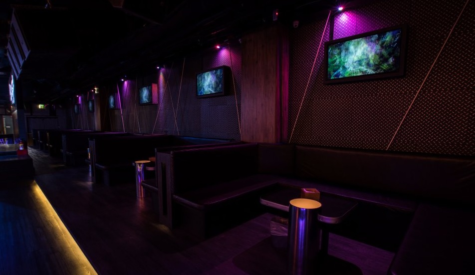 2020台北夜店全店專訂包廂/卡座 Ruff Babe18 Wave KLASH IKON 優惠諮詢: 台北時尚夜店TAIPEI ...