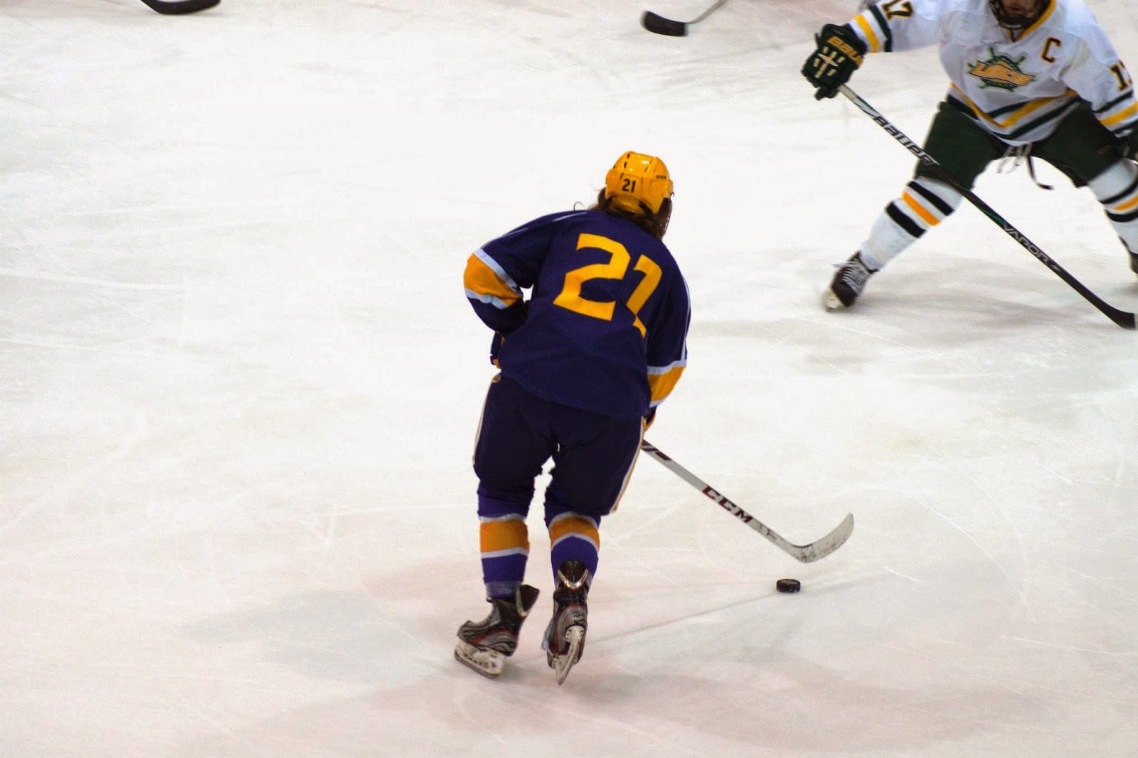 Old Time Hockey: Old Time Hockey -A Lifetime of Hockey In Pictures