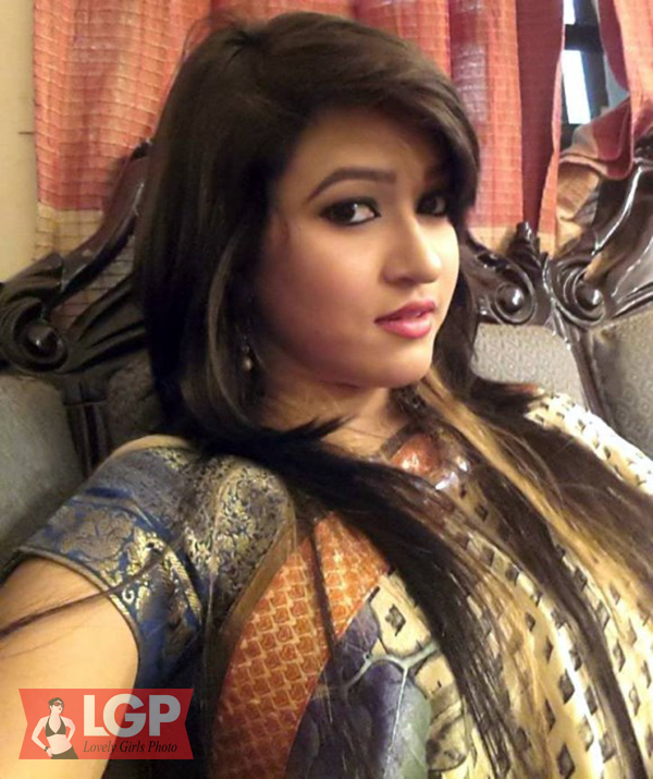 Naznin Akter Happy Bangladeshi Model Actress Photos ~ Lovely Girls Photo