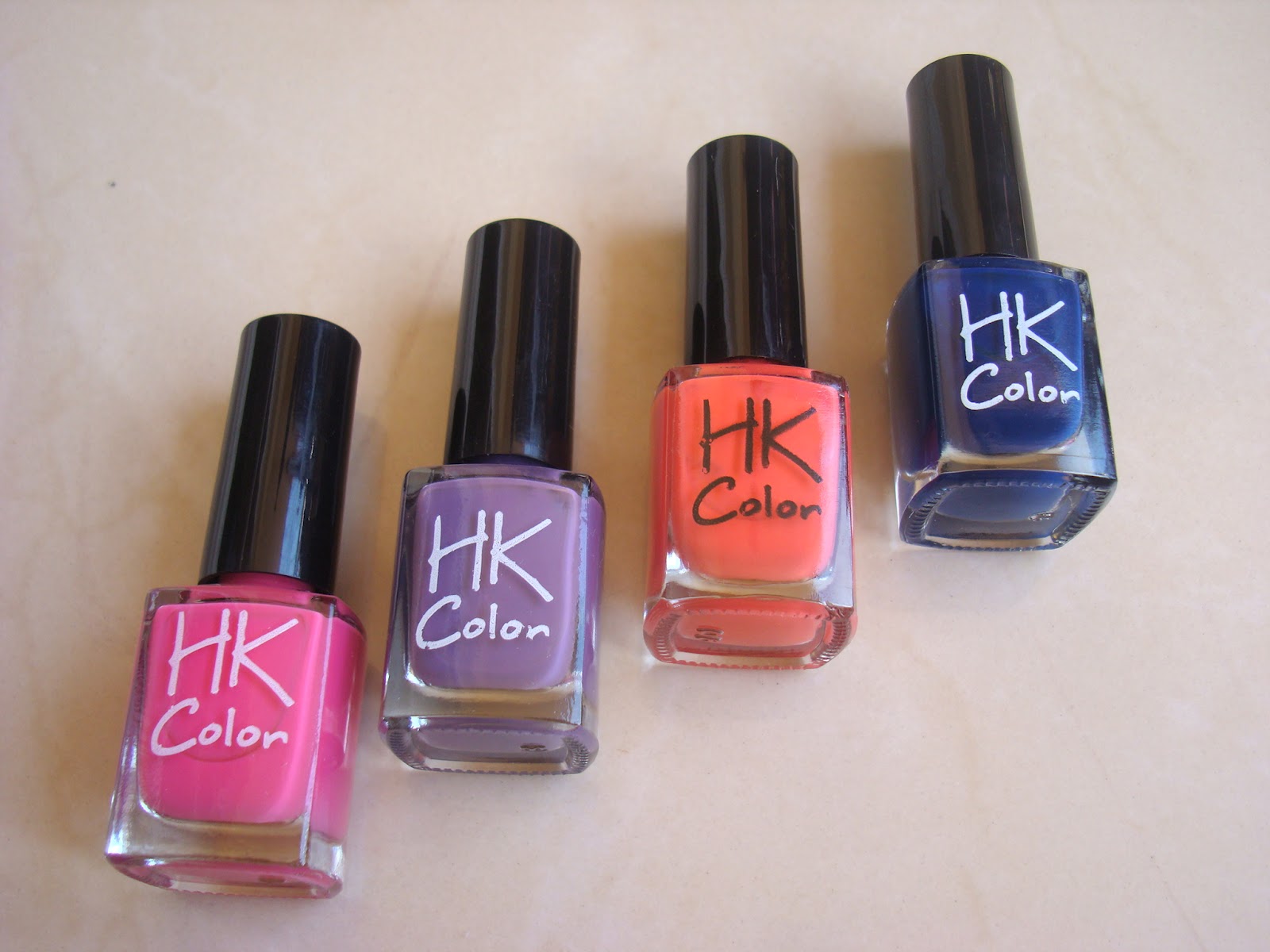 Erika's Vanity: Donde estabas?! + Compritas: Esmaltes HK Color