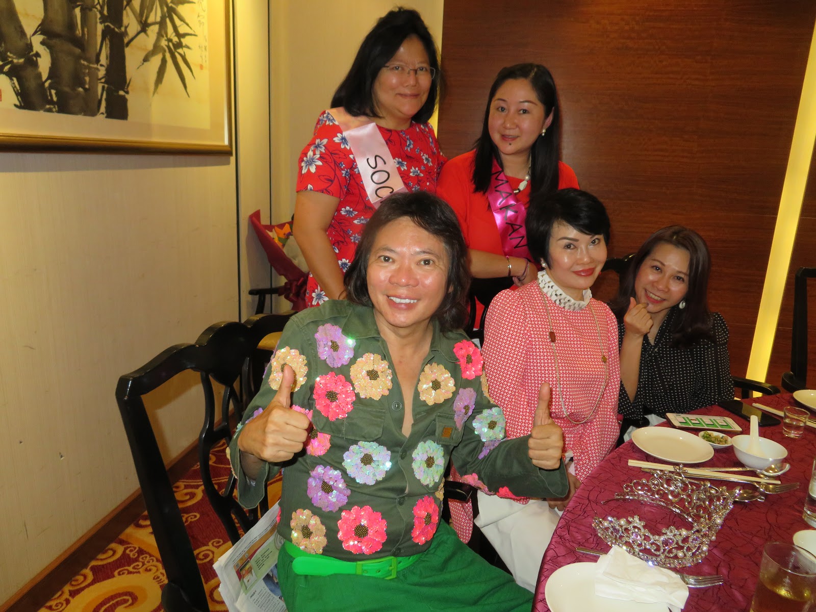 Kee Hua Chee Live!: SHARON LIAN AND CYNTHIA LOW HOSTED JOINT BIRTHDAY ...