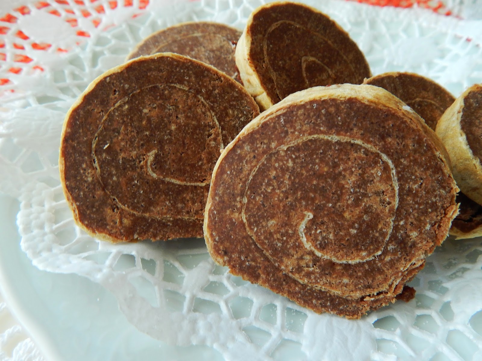 OBLANDA ROLAT SA ČOKOLADOM