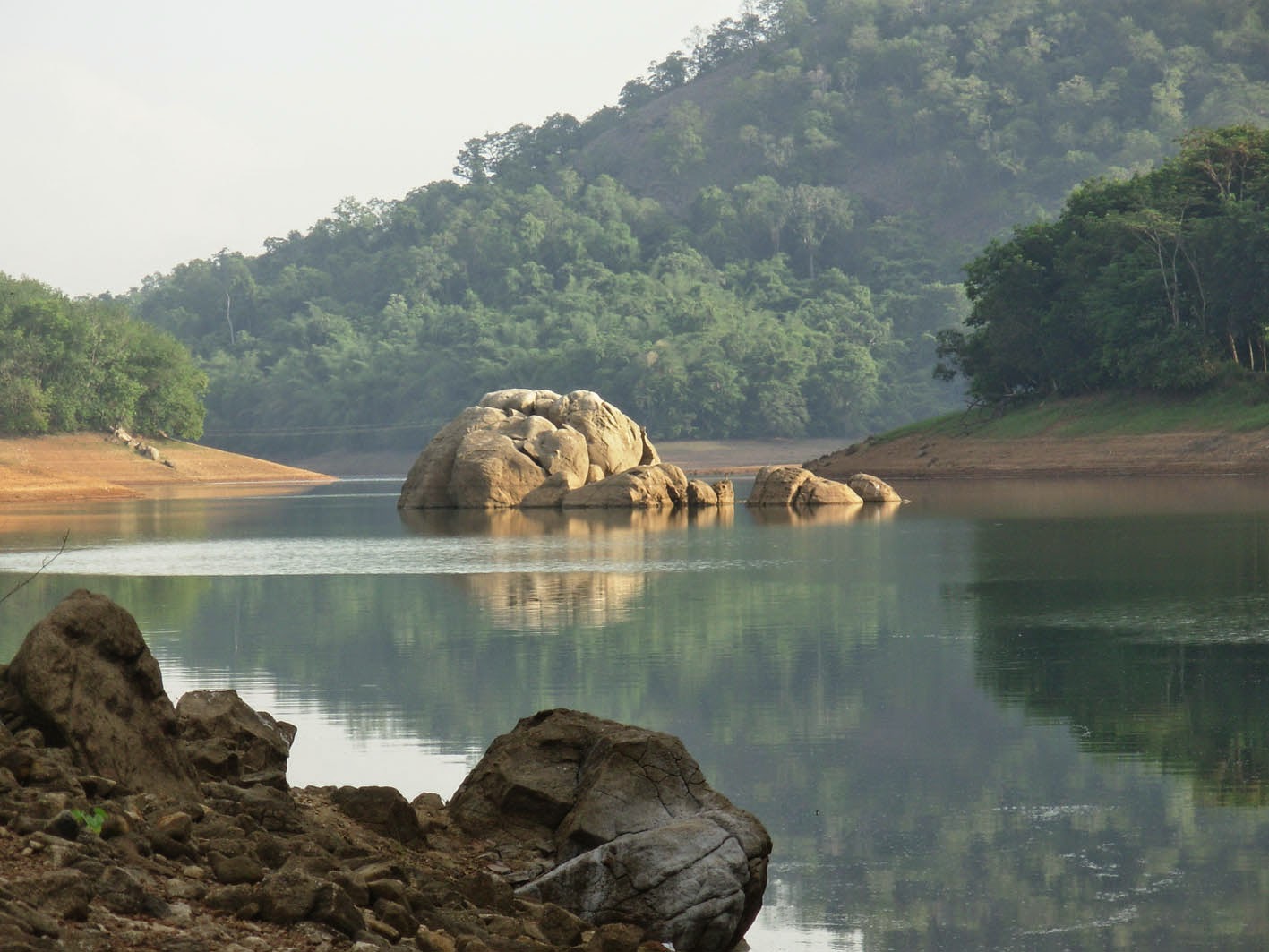 AMBOORI SIMPLY AMAIZING