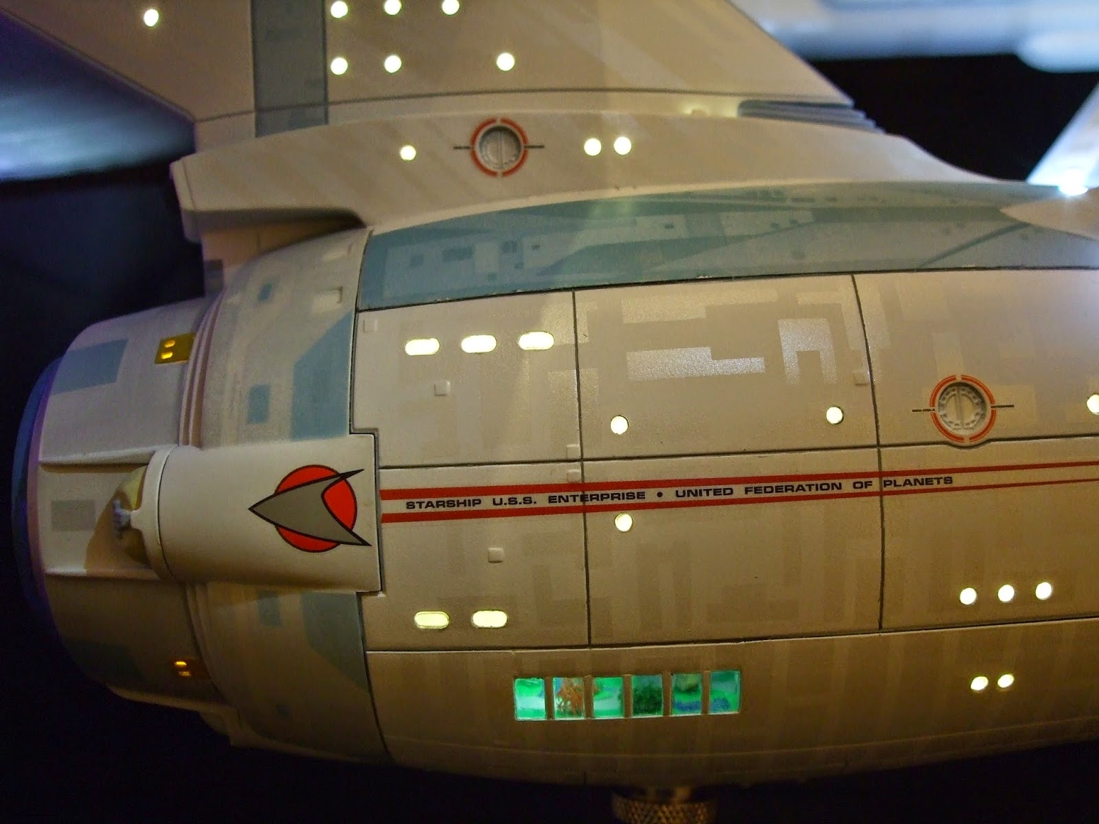 Star Trek ships by PJT Models: Polar lights Refit Enterprise 1/350