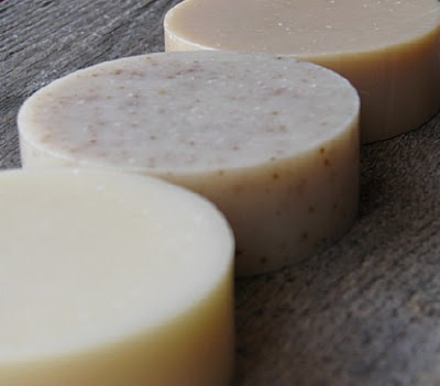 Tierra Verde Handmade Soaps: Clove Shave Round - Is Spicy and Traditional