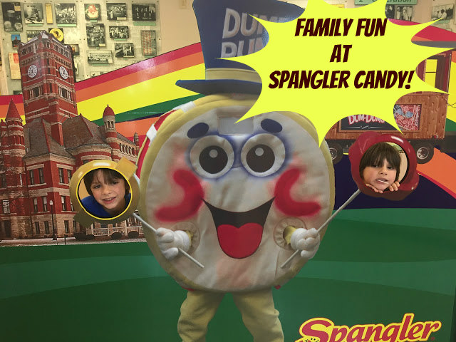 Midwest Family Food and Fun: Family Fun At Spangler Candy!