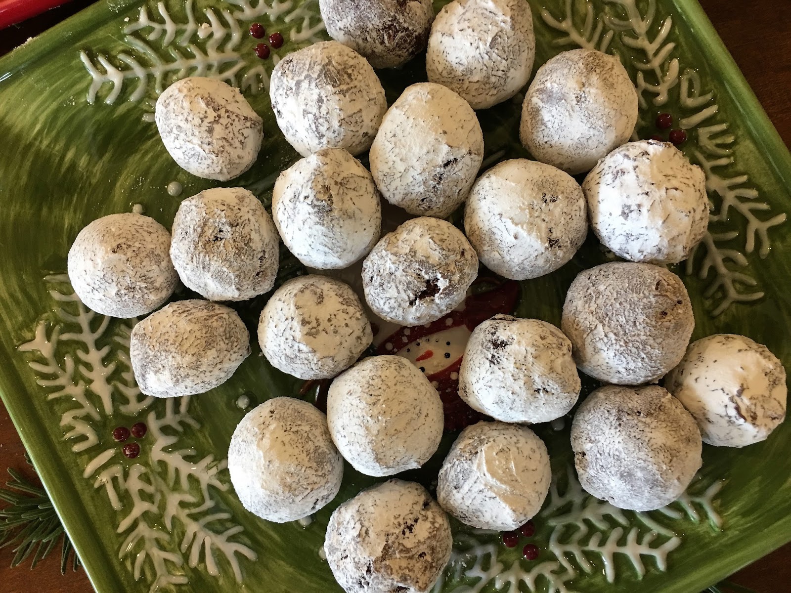 Snowball Chocolate Truffles - mysavoryspoon