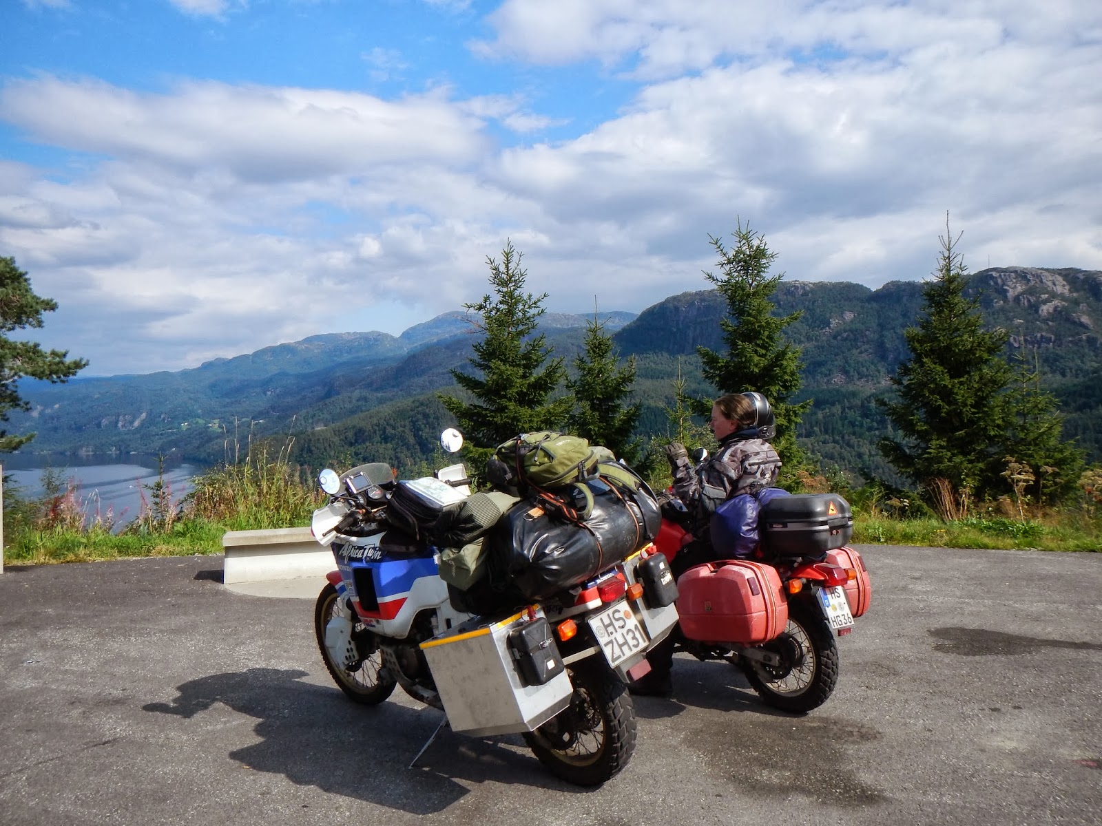 Endurowandern: Tag 8 - Tysdal Camping bis Røldal