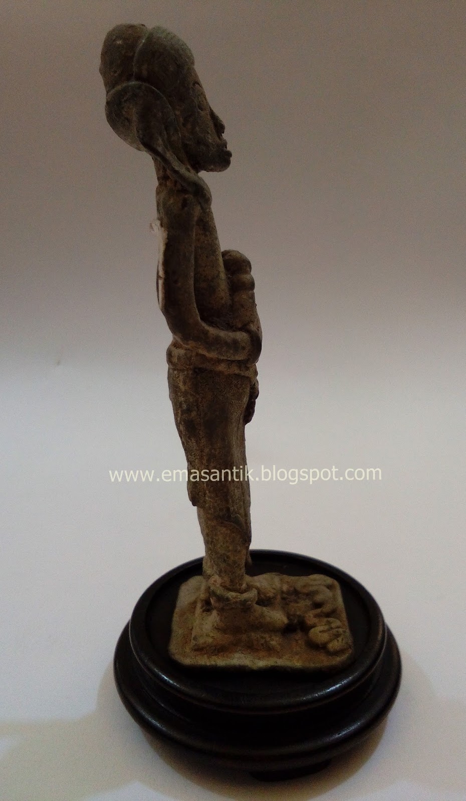 Hobby Antik: " Primitive Statues