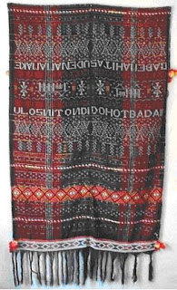 Ulos - Indonesian Cultures