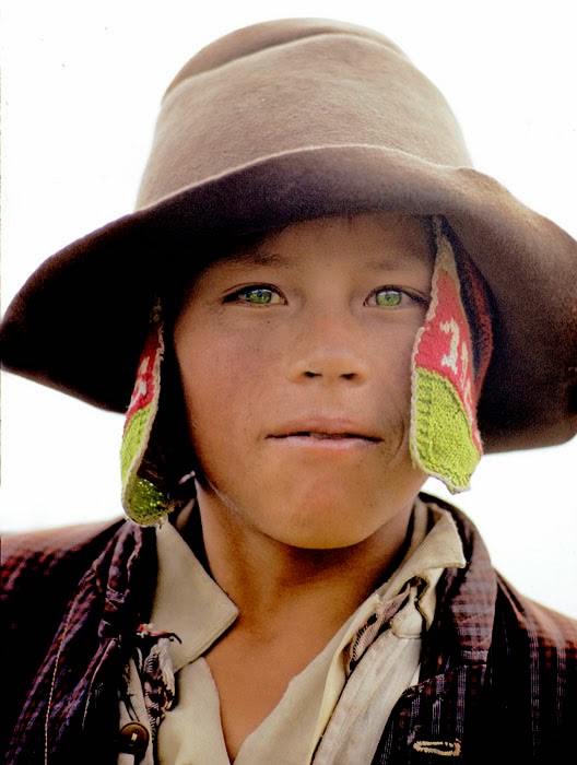 Fascinating Humanity: Peru: Green-Eyed Descendant of Spanish Conquistadors