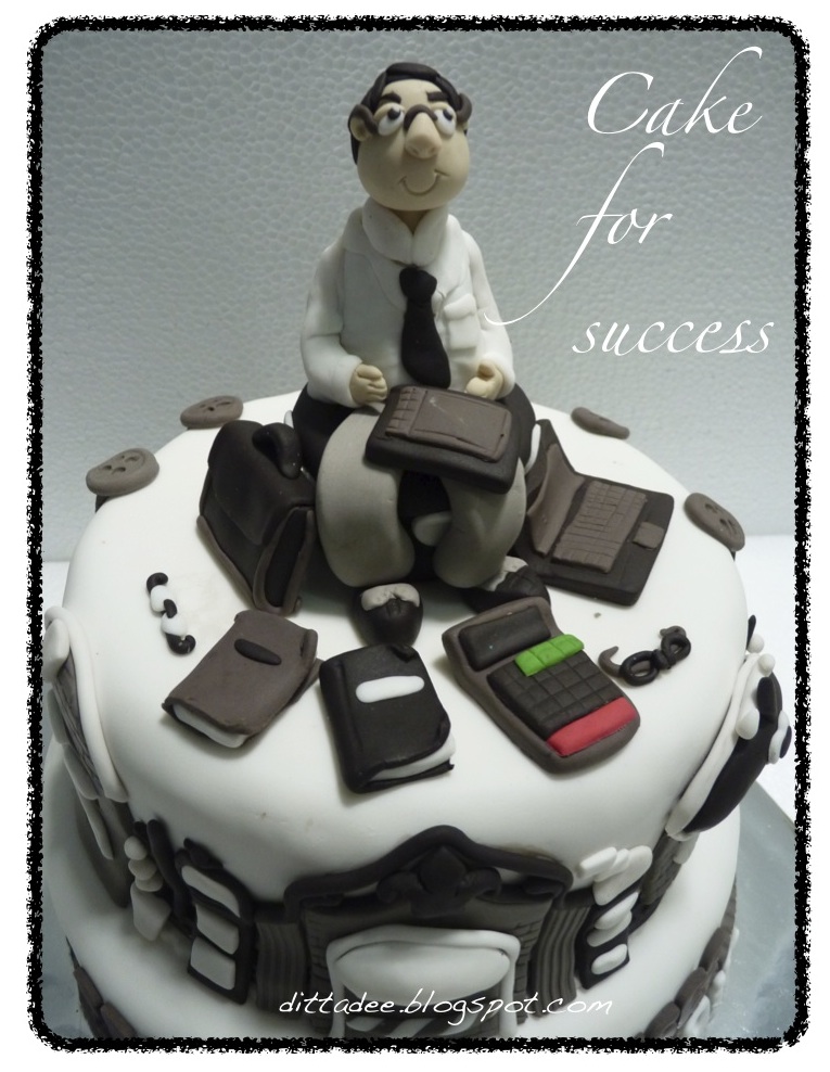 kuekuwi_by_dittadee: Cake for success