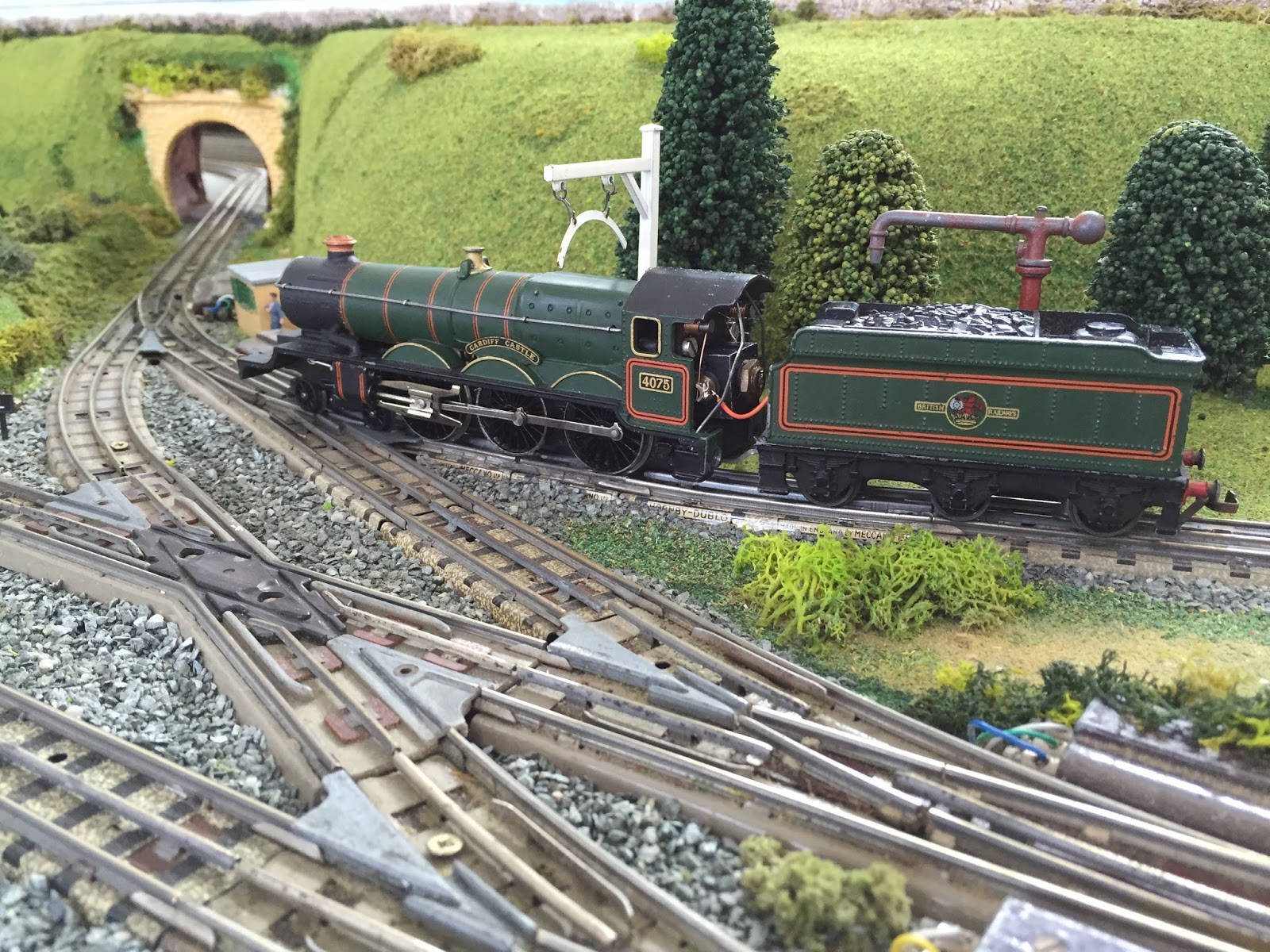 Hornby Dublo 3 Rail: Yet more modifications