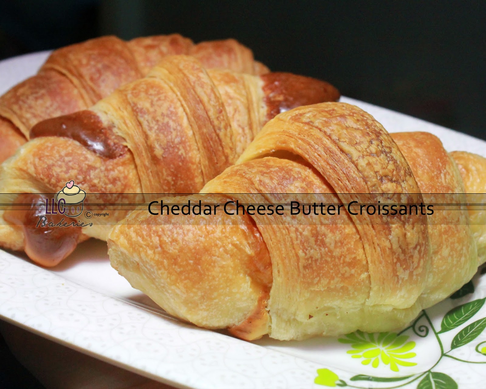 Recipe For Cheddars Croissants - Banana-breads.com