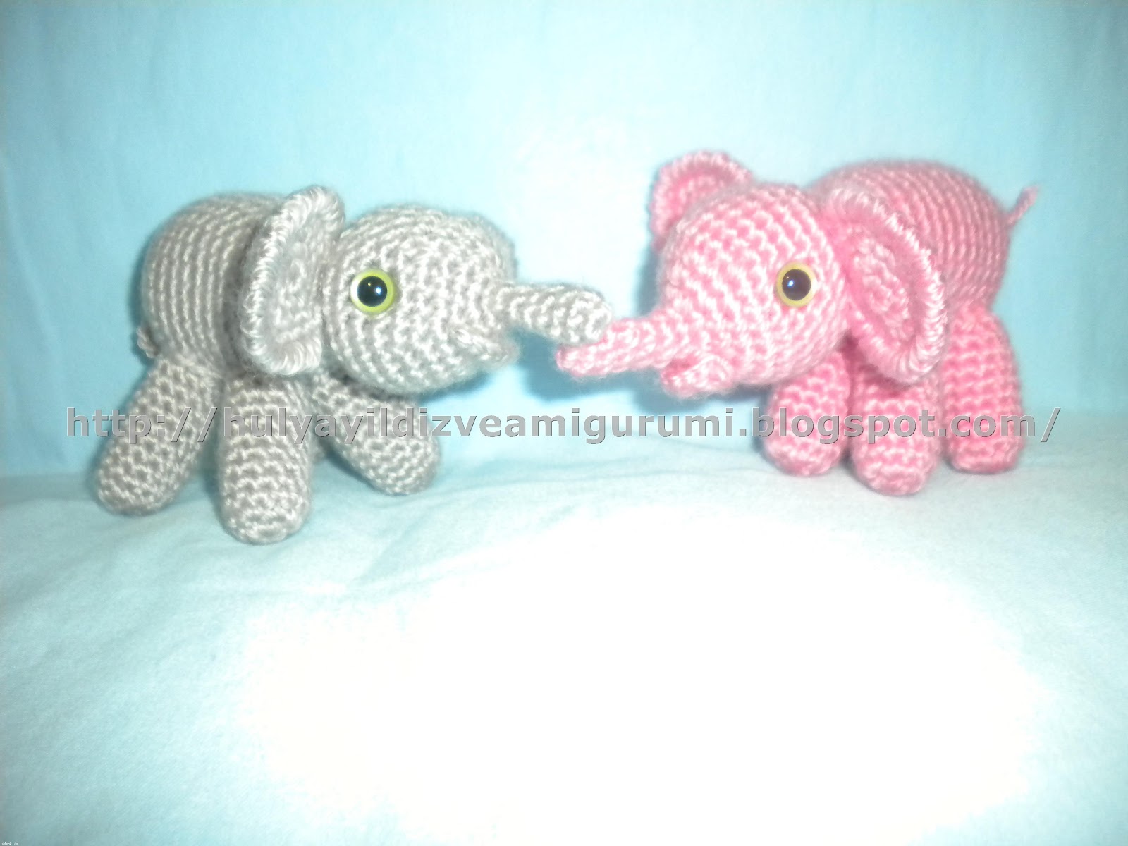 HÜLYA ve AMİGURUMİLERİ: Sosis Bacaklı Bebek Fil