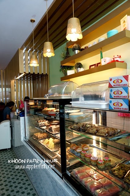 月光下のApplefish: 悦群蛋糕店 (Khoon Pastry House) @ Argyll Road, Penang