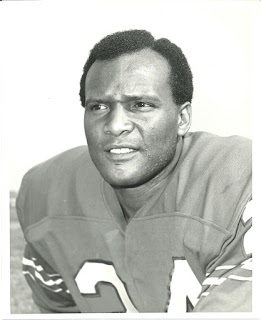 Pro Football Journal: Seventeen Straight: Buffalo's Outstanding Defense ...