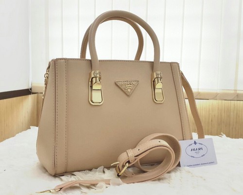 Model Tas Prada Terbaru Original Milano Mini Alma Asli Premium Murah ...
