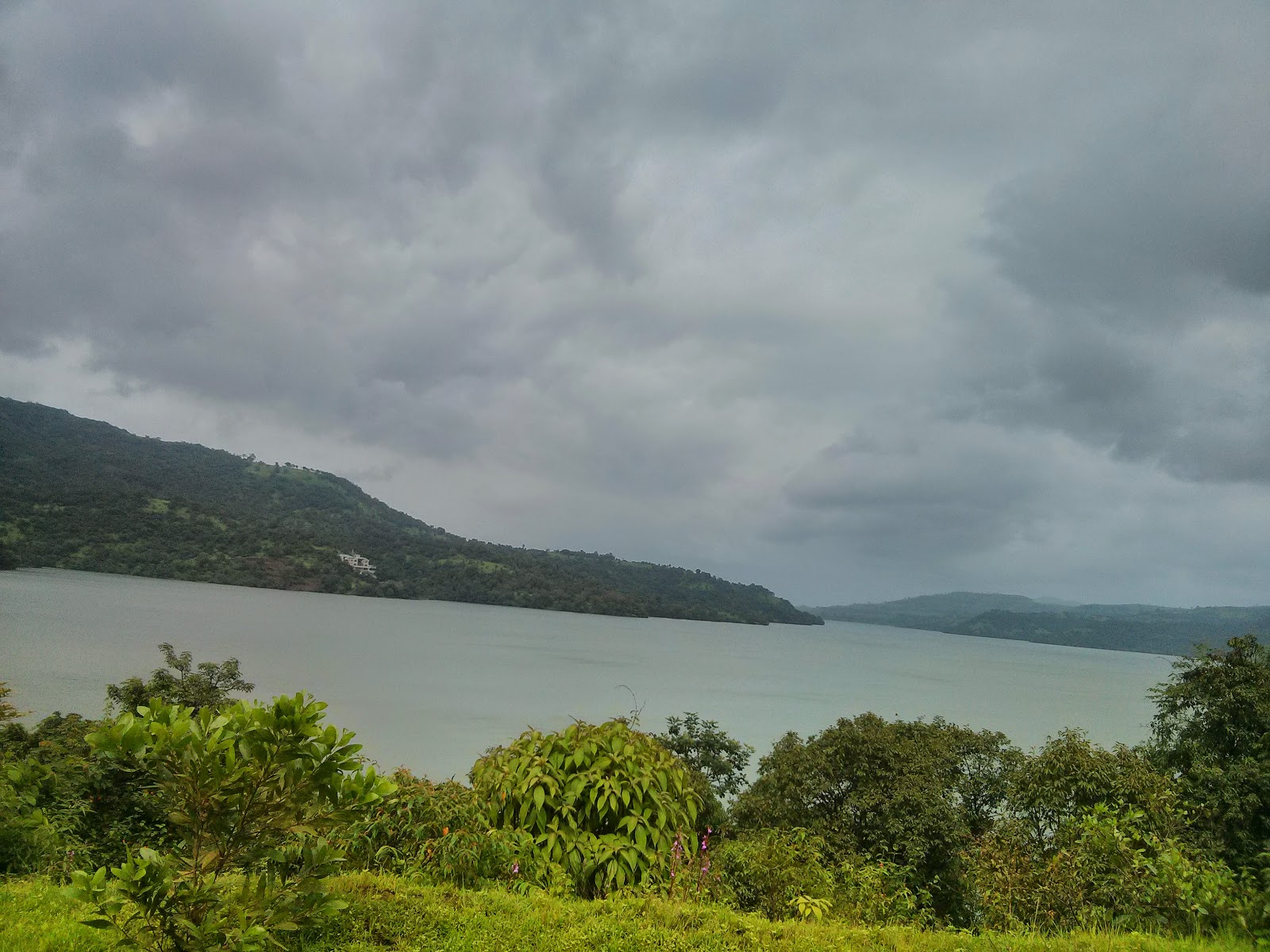 Panshet Backwaters - Ghol Village