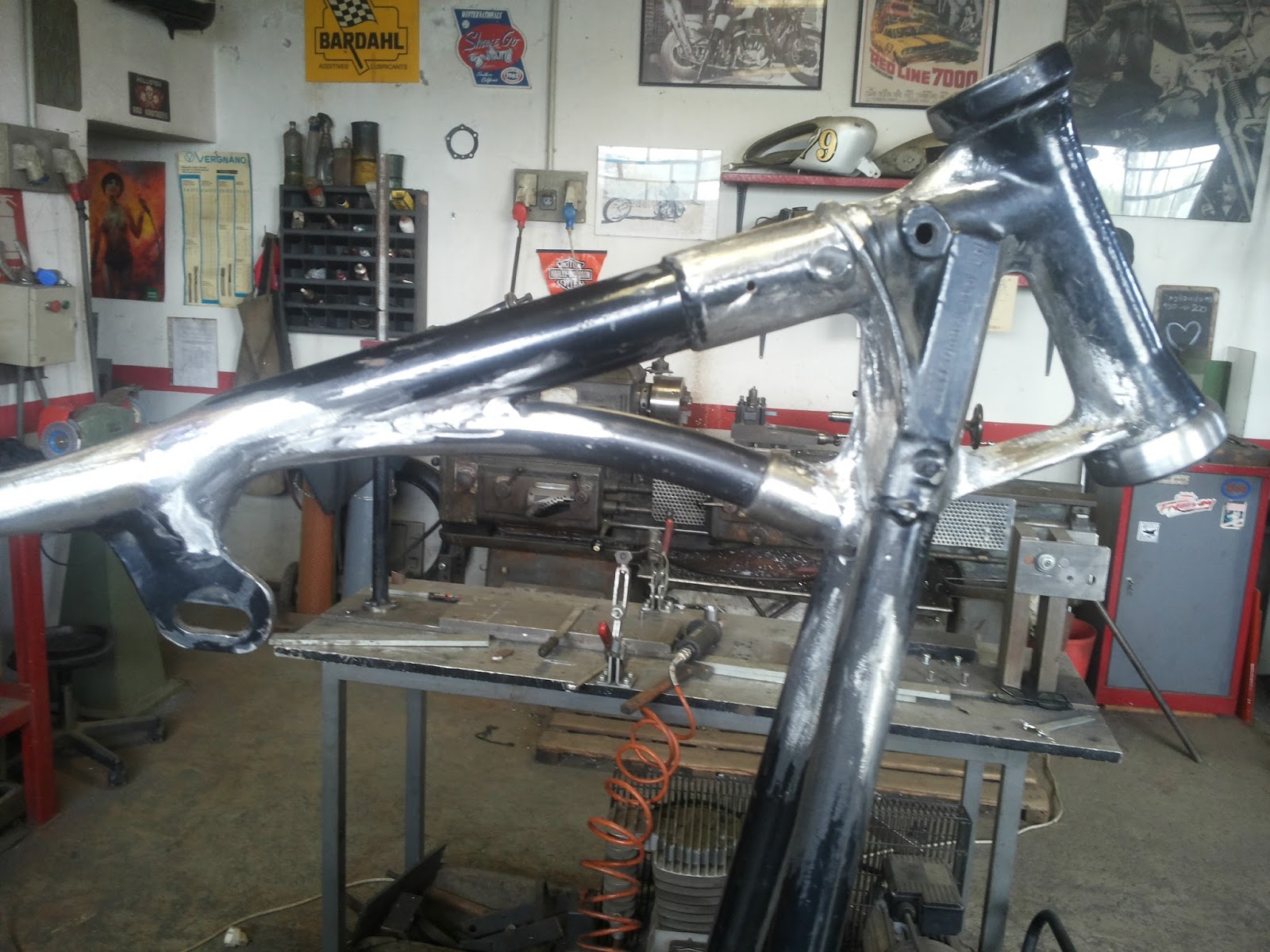 CHOPWORKS: Shovelhead Rigid Frame