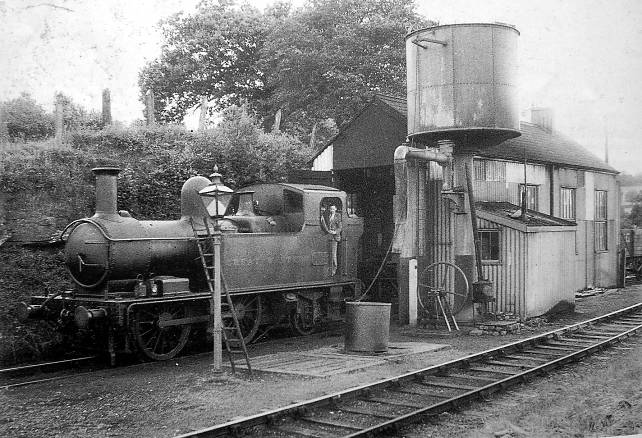 Jim's Model Railway Blog: Shunting Layout Engine Shed