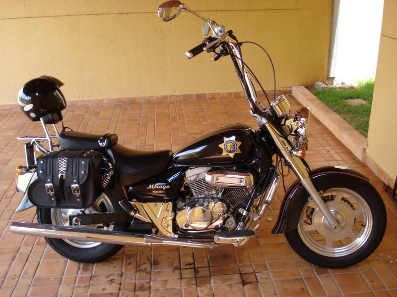 .: Kasinski (Hyosung) Mirage 250 Seca Suvaco e Alforge