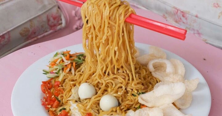 Cara Membuat Mie Terbang Anti Gravitasi