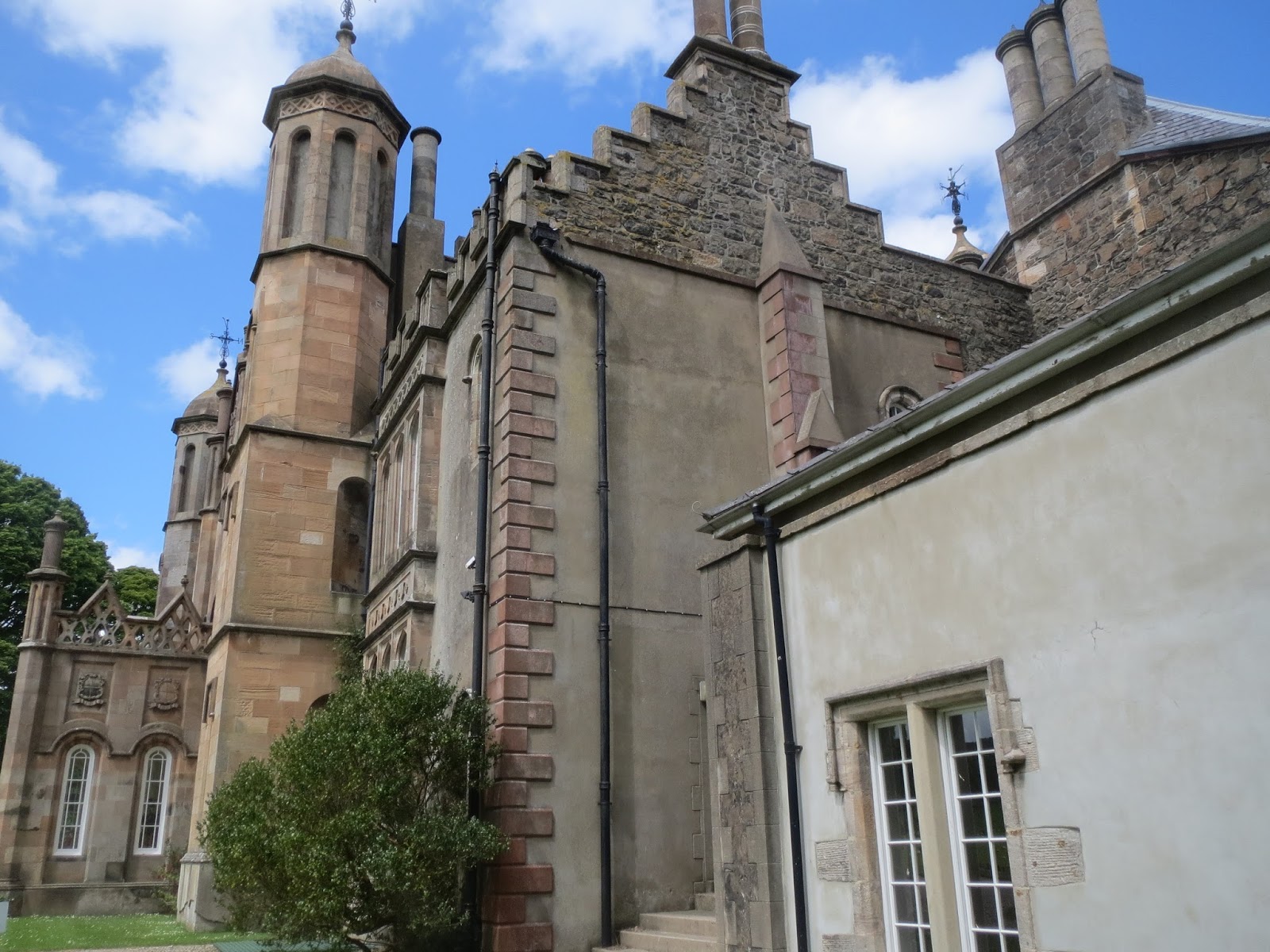 Lord Belmont in Northern Ireland: Glenarm Castle Tour