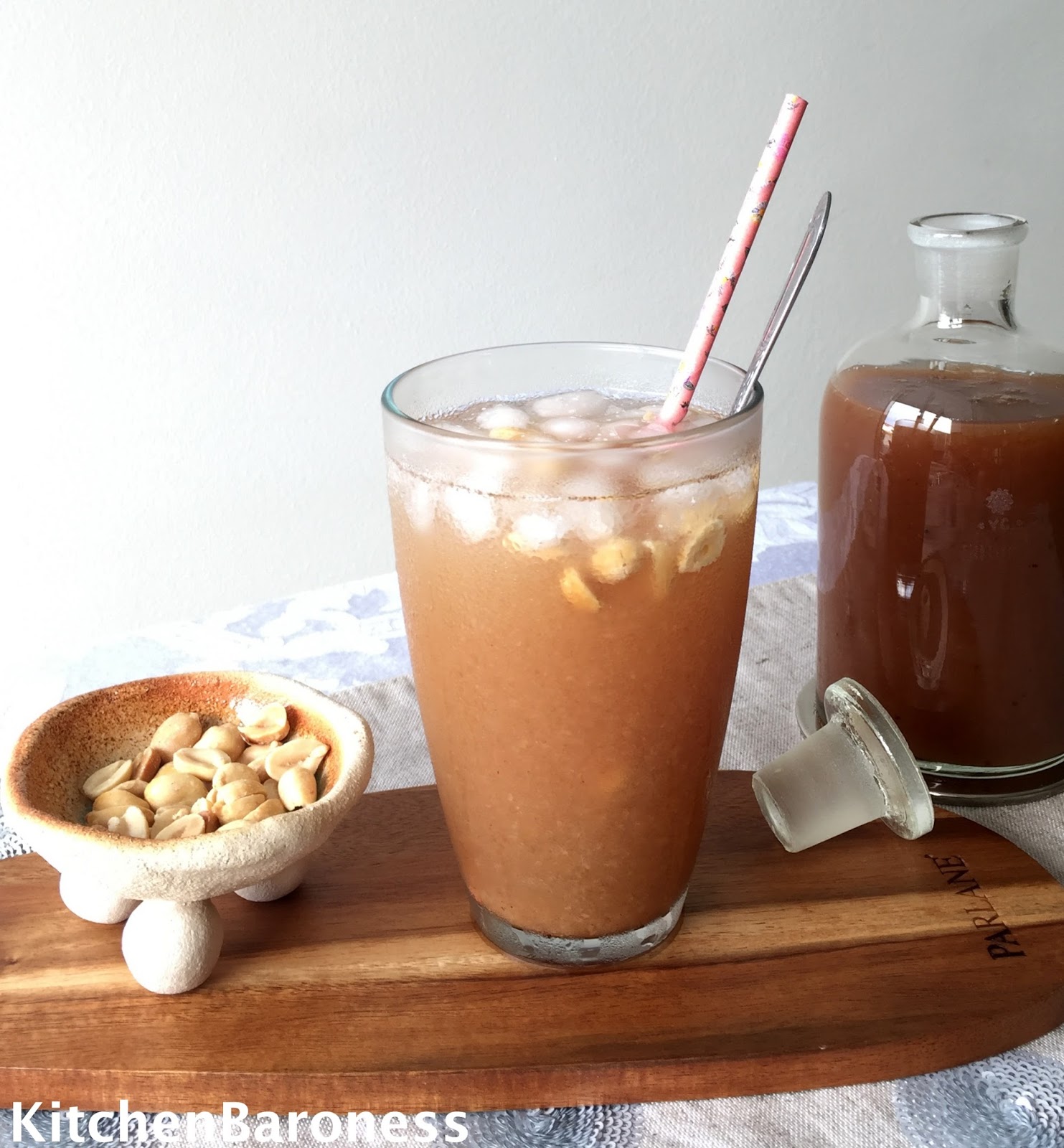 KitchenBaroness: Tamarind Drink With A Spoonful Of Roasted Peanuts