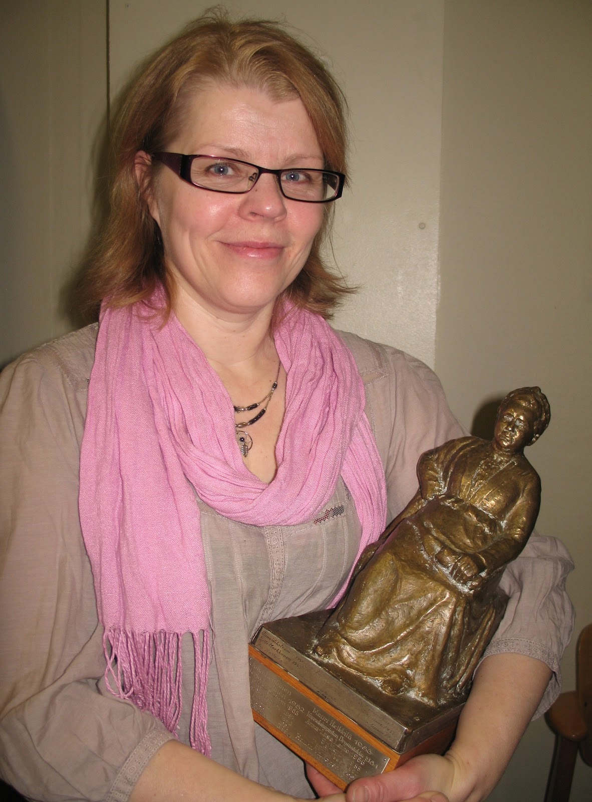 SIVUKIRJOITUKSIA: Minna-palkinnot jaettiin su 14.4.