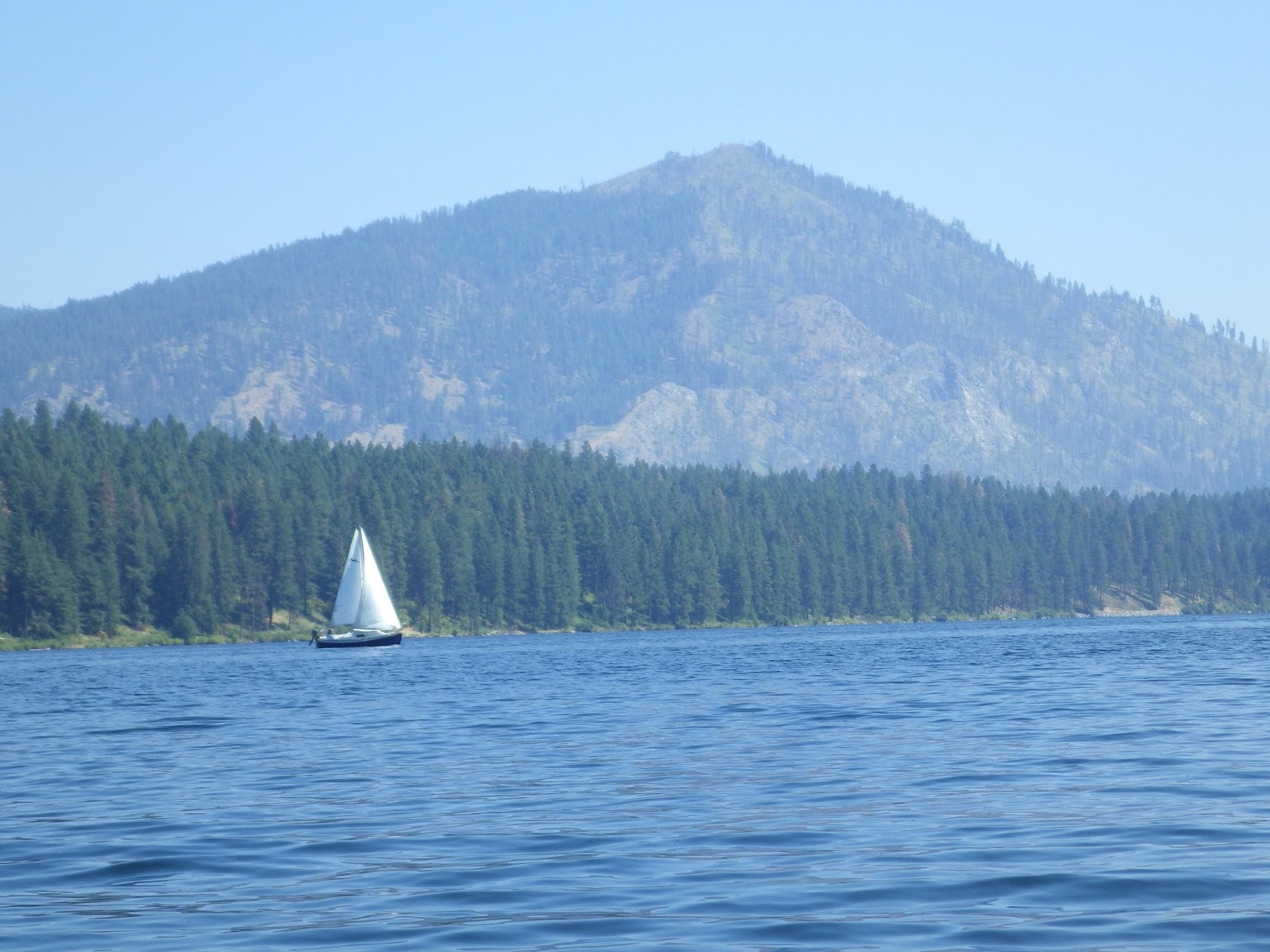 Dave'n'Kathy's Vagabond Blog: Paddling Pend Oreille Lake