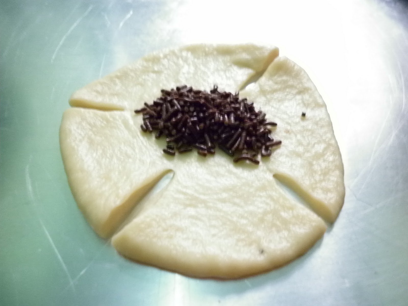 Membentuk Roti Bunga Mawar | Pantes Bakery