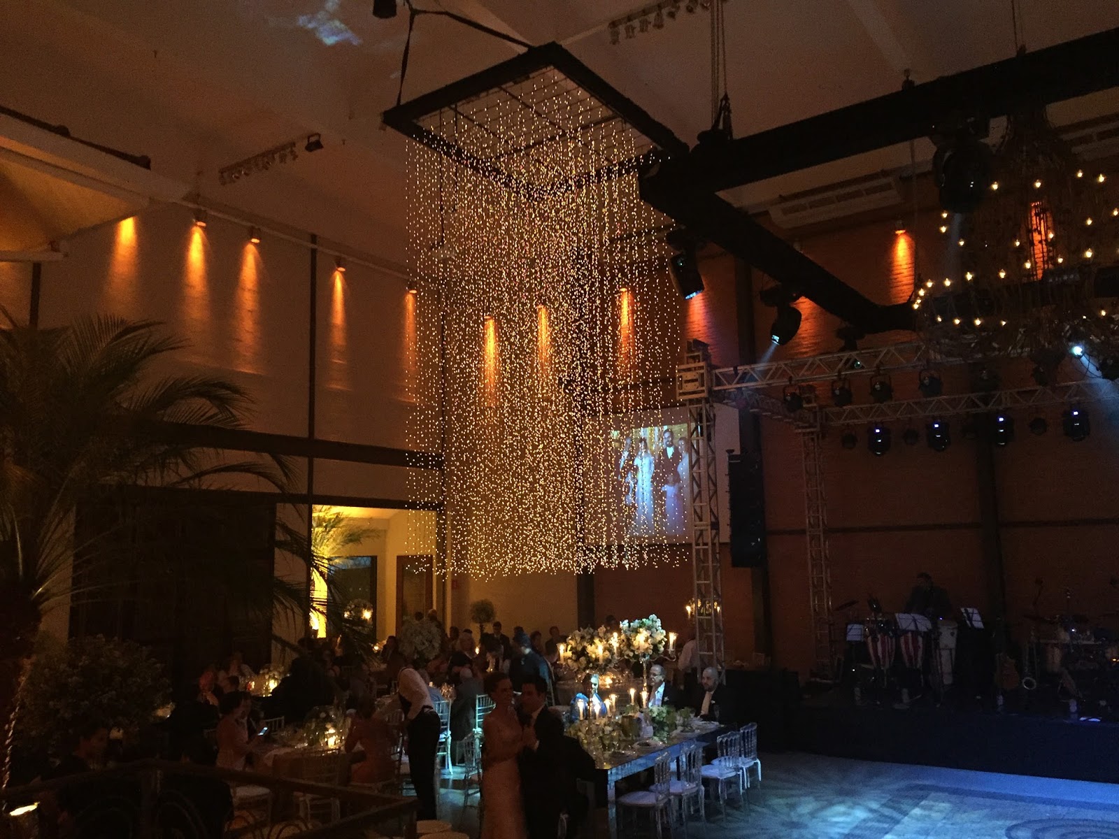 Alberto Nicoletti Produção de Eventos: Lustre para Casamento by An ...