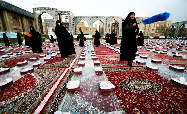 Persian Immersion خوش آمدید: Iftar in Mashhad