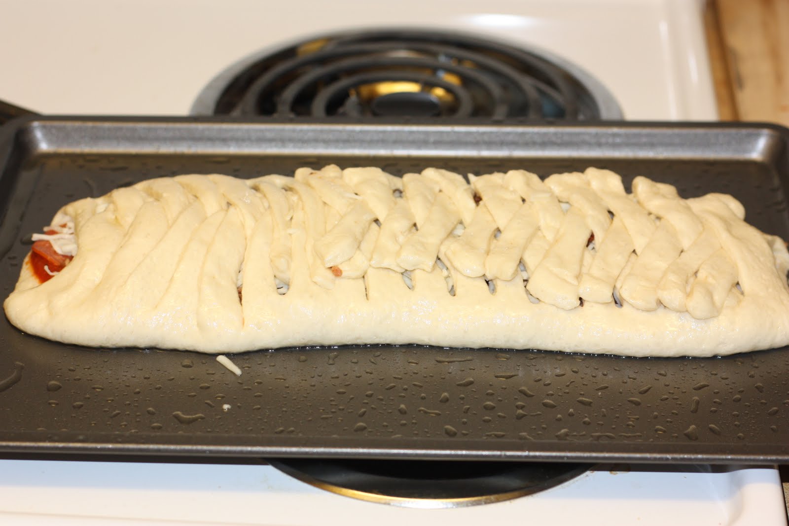 Itsy Bitsy Bits of Me: DIY Braided Calzone