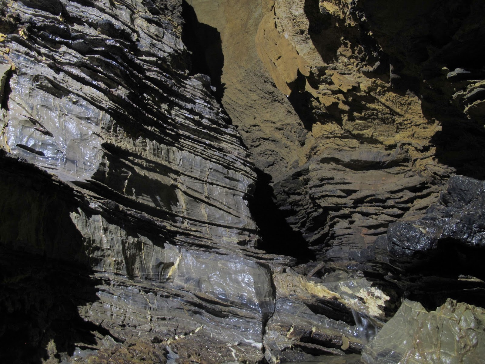 PROYECTO ESPELEOLOGICO SISTEMA HUAUTLA, LA GREITA SURVEY 2016 - ADAM ...