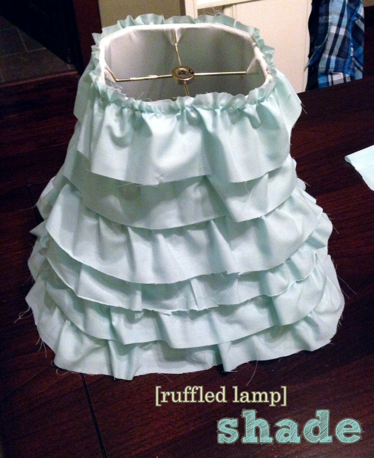 the copper coconut: Ruffled Lamp Shade Tutorial
