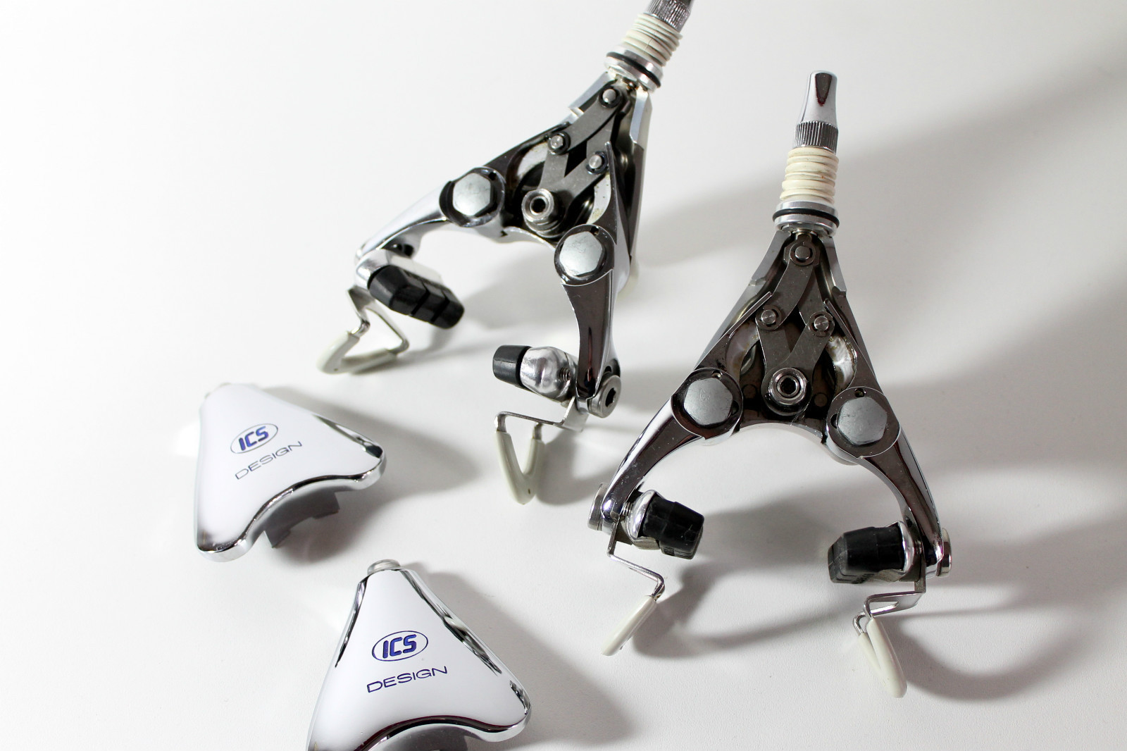 campagnolo delta brakes: ICS-modified delta calipers