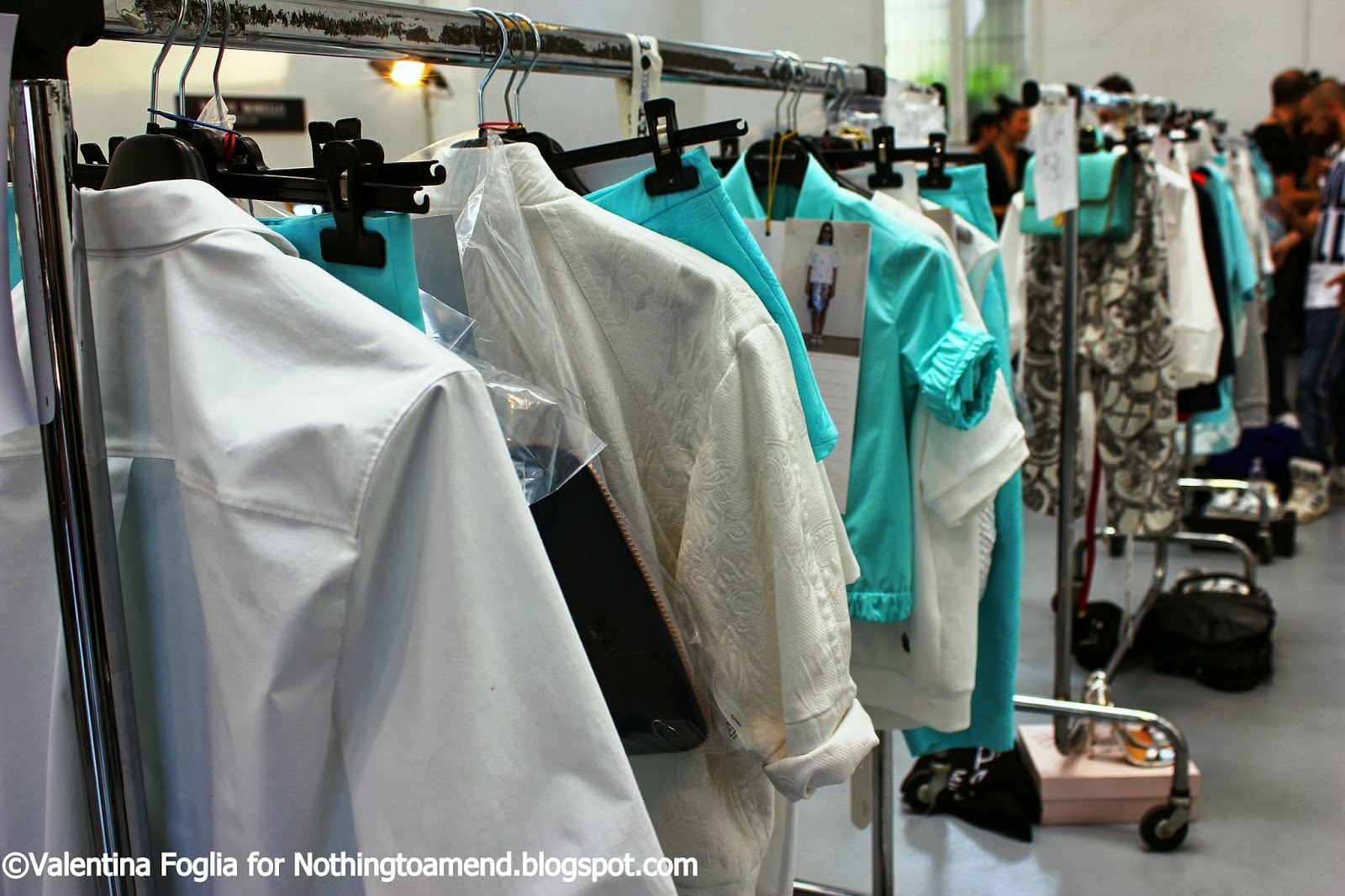 Nothing To Amend: TIGI anche nel backstage di Frankie Morello: e noi c ... Nothing To Amend: TIGI anche nel backstage di Frankie Morello: e noi c ...