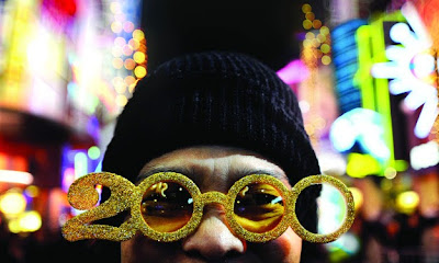 Through The Frames: 30 One-Hit Wonders internacionais dos anos 2000