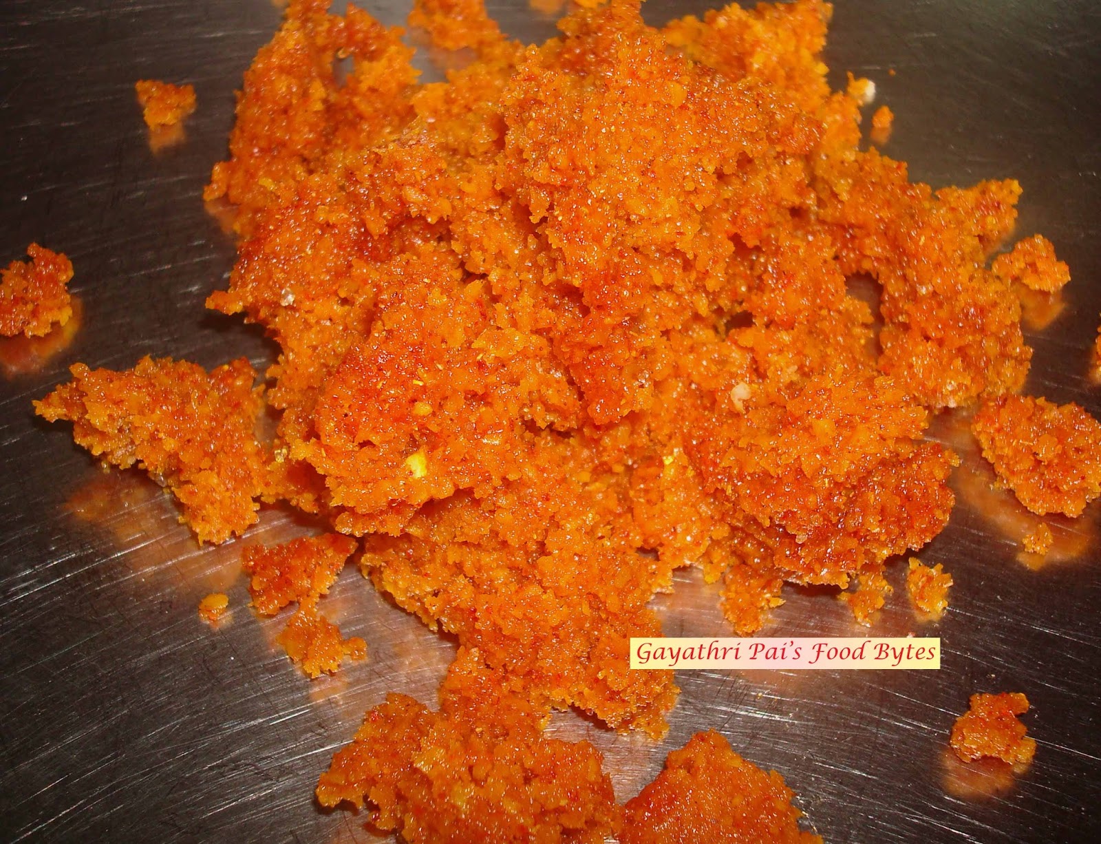 Gayathri Pai's Food Bytes: Pova-chutney with onion topping / Beaten ...