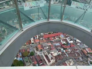 Malaysia Food Portal: 槟城最新景点：Rainbow Skywalk @ The Top KOMTAR