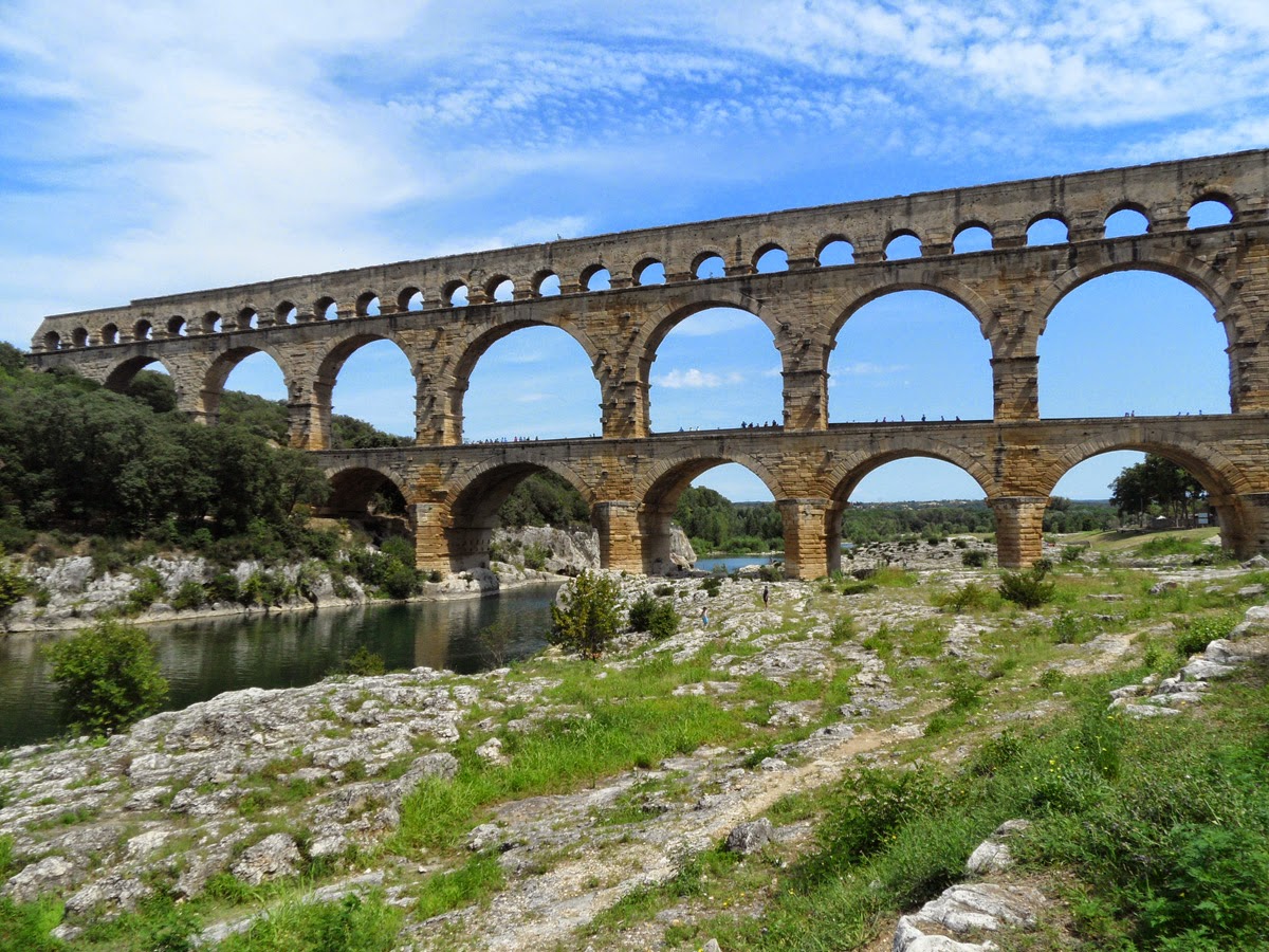The Happy Pontist: French Bridges: 7. Pont du Gard