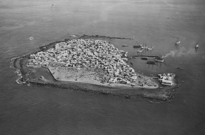 Big Blue 1840-1940: Ile Rouad (Arwad Island)